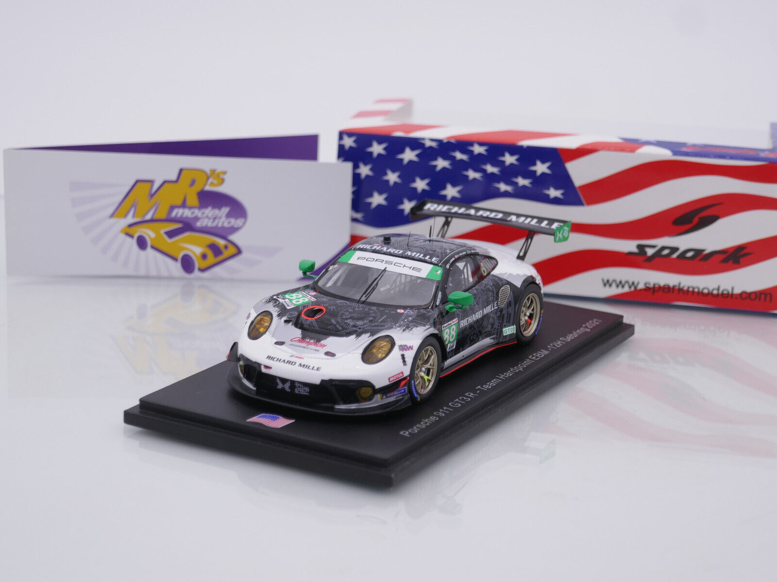 Mrs Modellautos - Spark US292 # Porsche 911 GT3 R Nr.88 12h Sebring ...