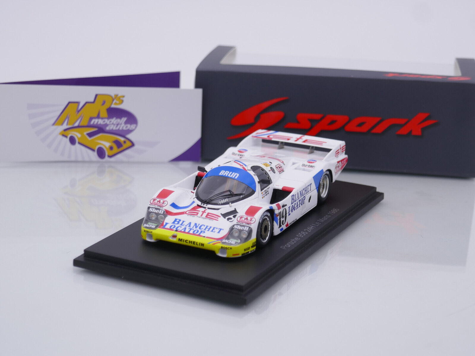 MRs Modellautos Ihr Modellauto Spezialist - Spark S9870 # Porsche 956 ...
