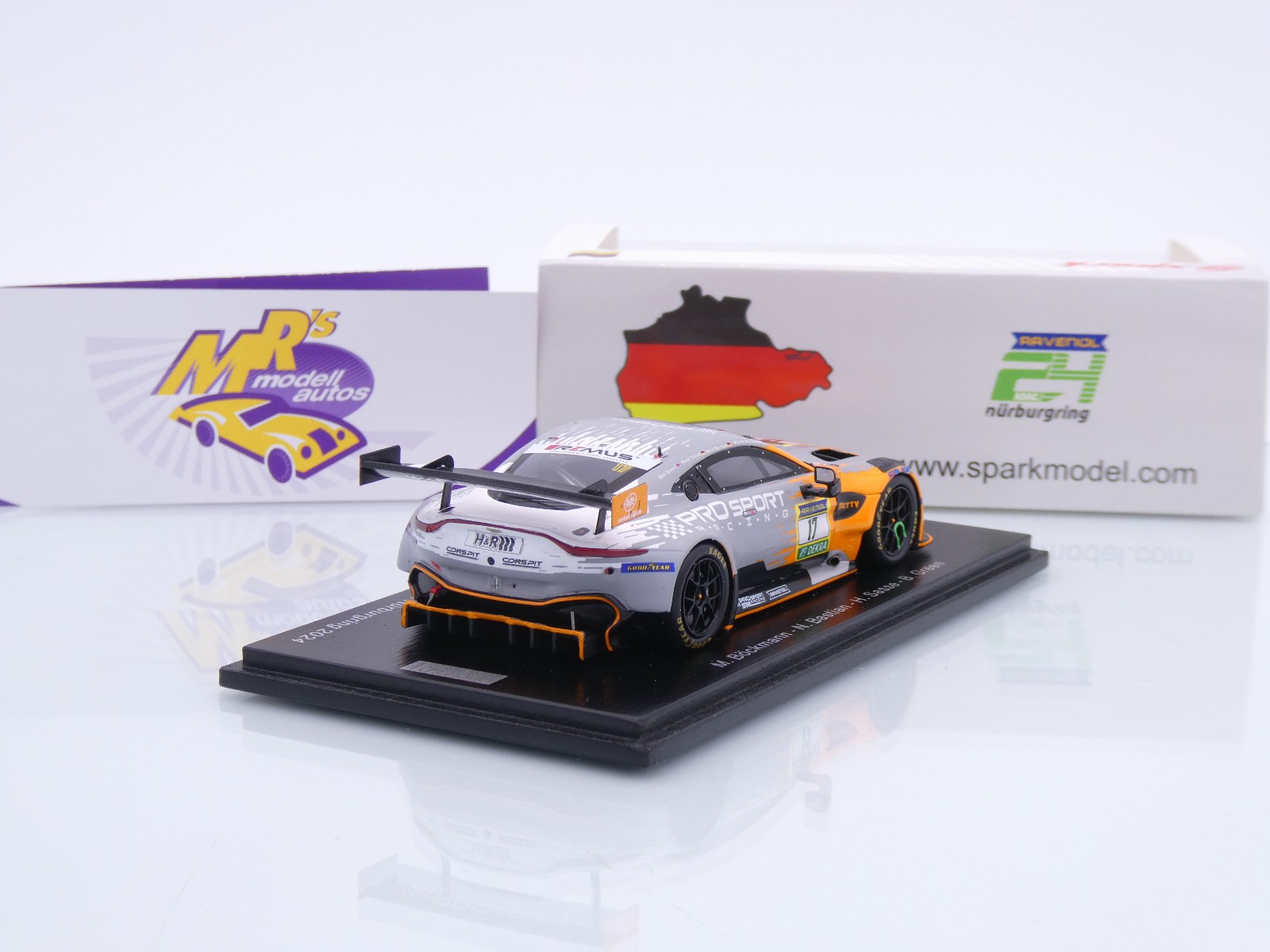 Mrs Modellautos - Spark SG945 # Aston Martin Vantage AMR GT3 #17 24h ...