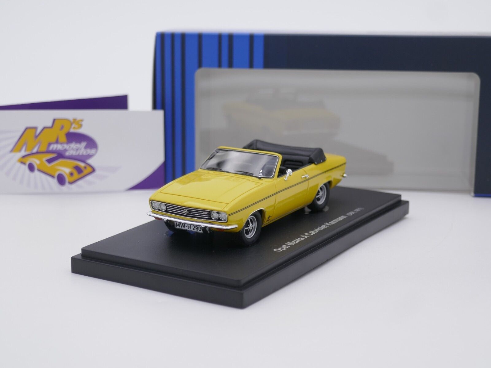 Mrs Modellautos - Autocult Avenue 60085 # Opel Manta A Cabriolet ...